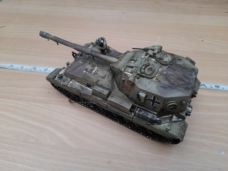 BRITISH FV215B (183) ? TANK (GERMAN WHAT IF) ? 1/35 PRO BUILT SPARES OR ...