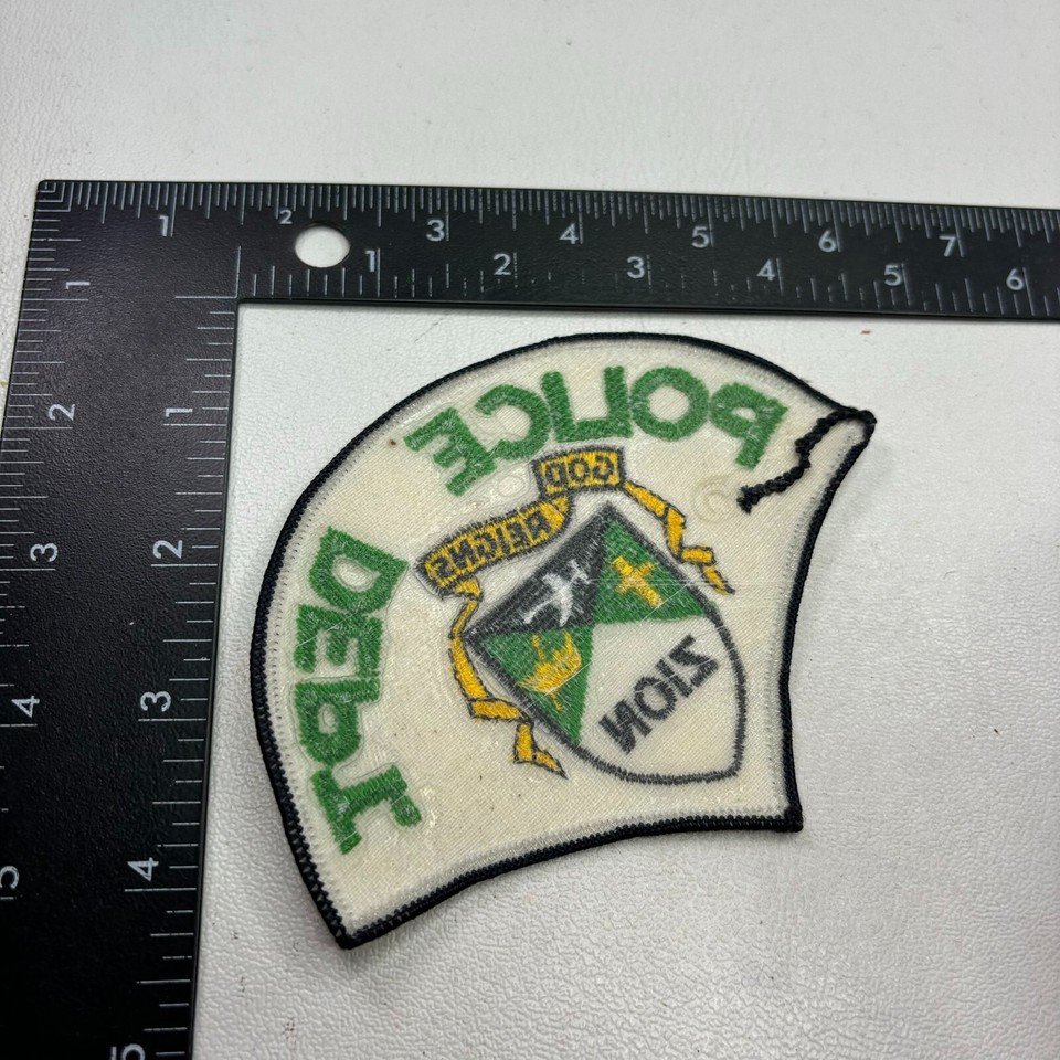 Vintage ZION POLICE DEPT. GOD REIGNS Police Shoulder Patch (Law ...