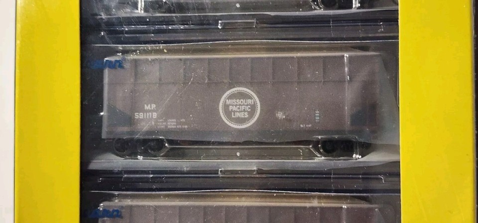 Athearn N Scale 40' Wood Chip Hopper MP #591068, 591099, 591118, 591163 ...