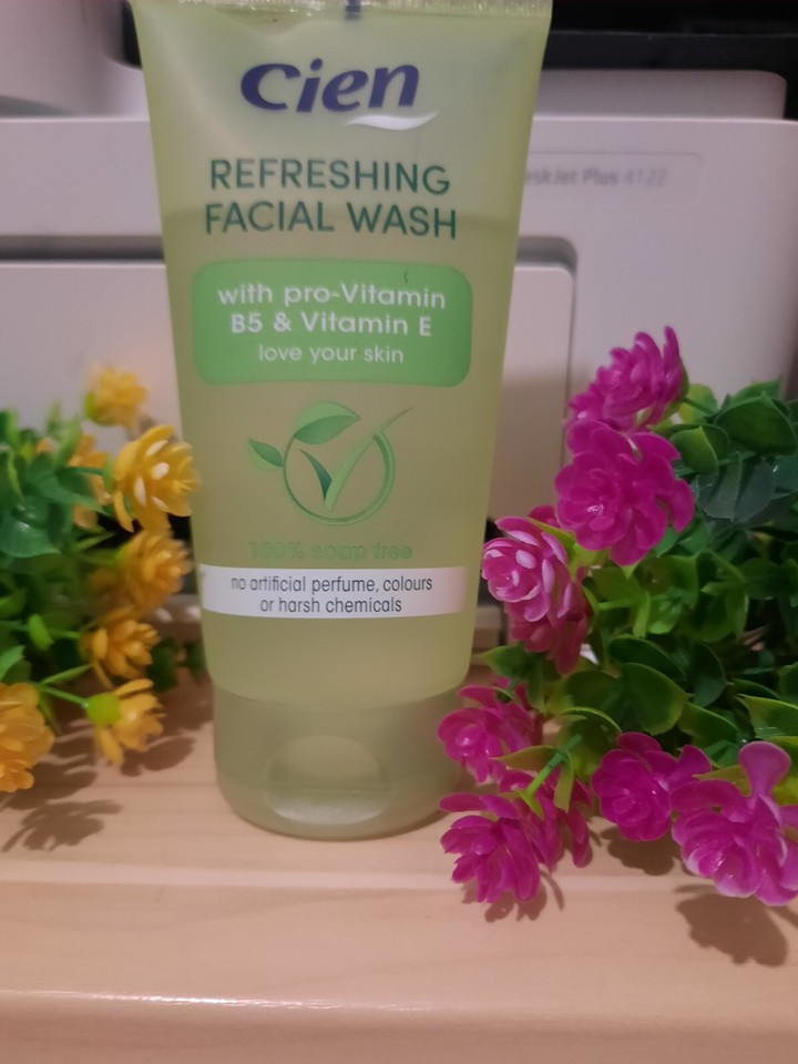 Cien Refreshing Facial Wash With Pro-Vitamin B5& Vitamin E all skin ...