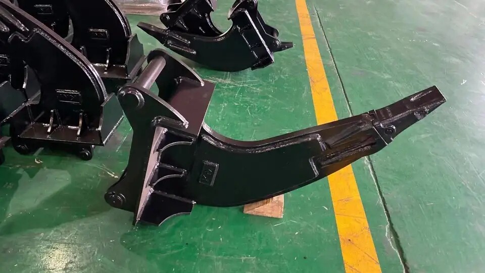 Excavator Ripper Digger Attachment for 4 ton to 6 ton Excavators Small ...