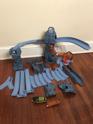 BMQ Thomas and Friends Trackmaster Mountain Quarry & Percy. Track Is ...