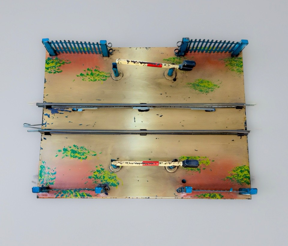 Marklin O Gauge PRE WAR Railroad Crossing Gate Signal Train Bing | eBay