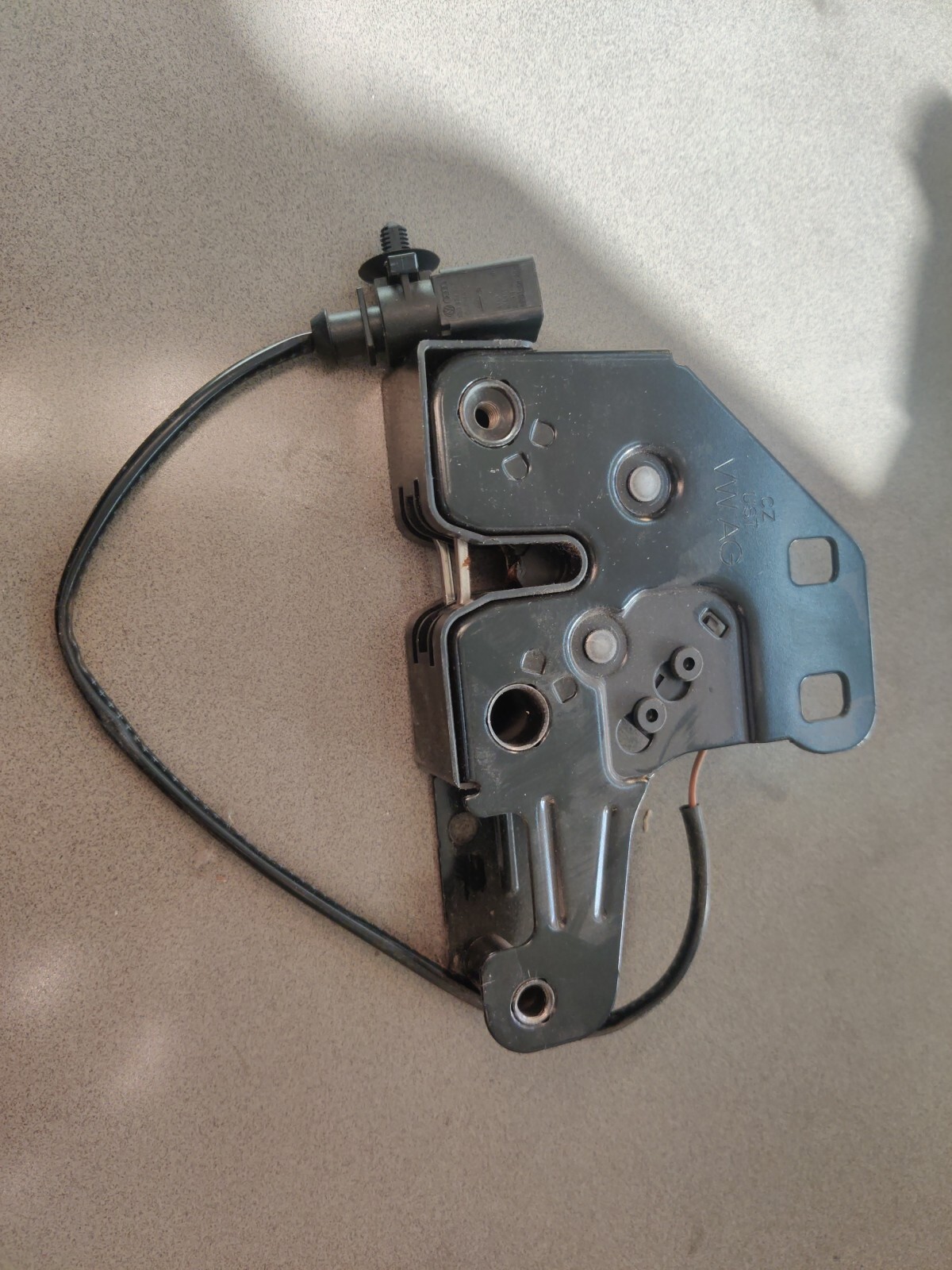 Hood Lock Genuine 8E0823509D Fits Audi Quattro A4 for sale online | eBay