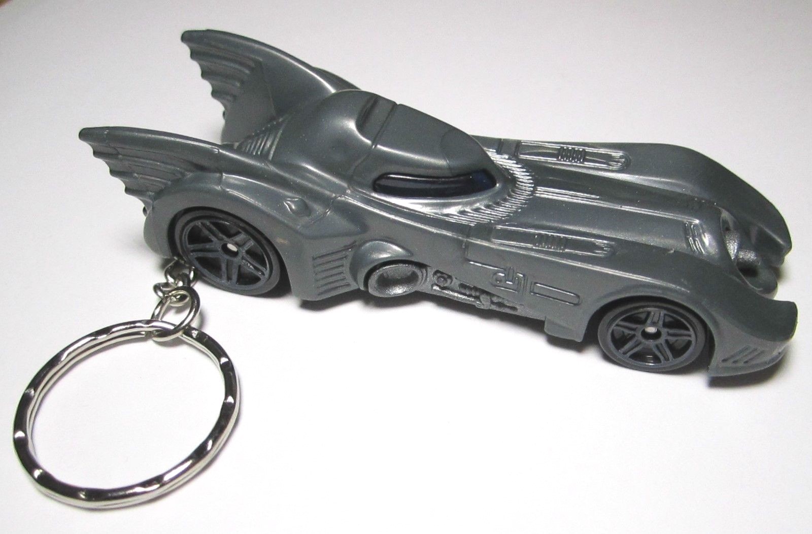 2017 Hot Wheels Batman Returns Gray Batmobile Custom Key Chain Ring | eBay