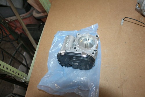 NEU Drosselklappe Originale Mercedes A180, W176 A2701410025 Bosch ...