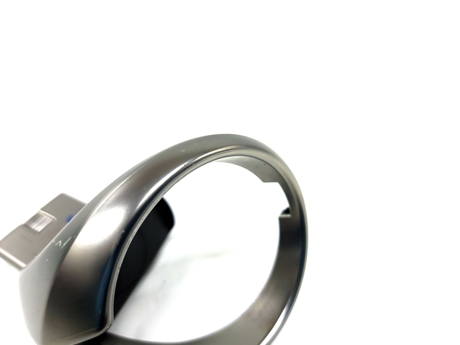 ⭐ 04-10 Bmw E63 6 Series Center Console Cup Drink Can Holder Tray ...