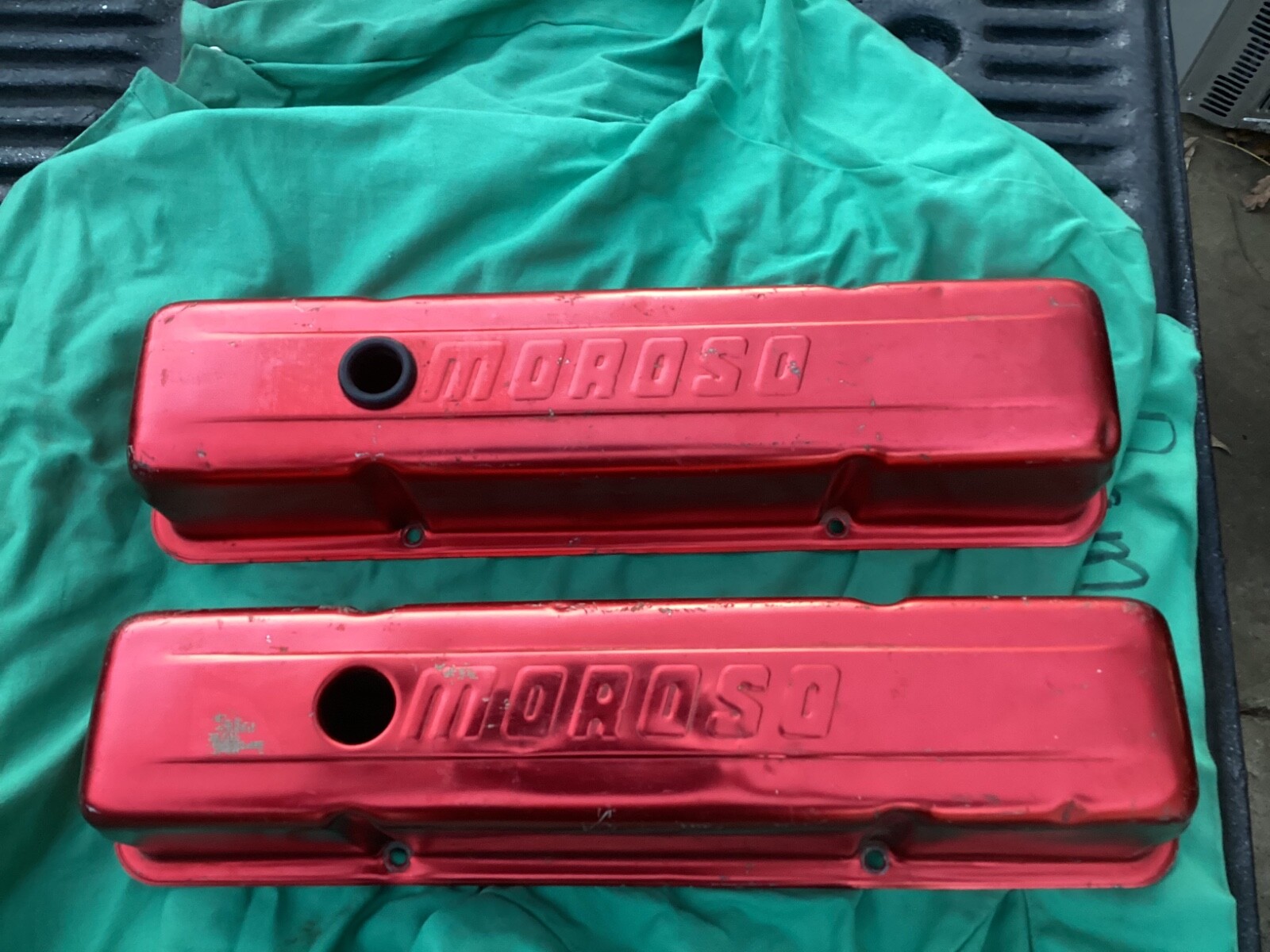 Red MOROSO valve covers Small Block Chevy sbc Vintage drag race car 350 ...
