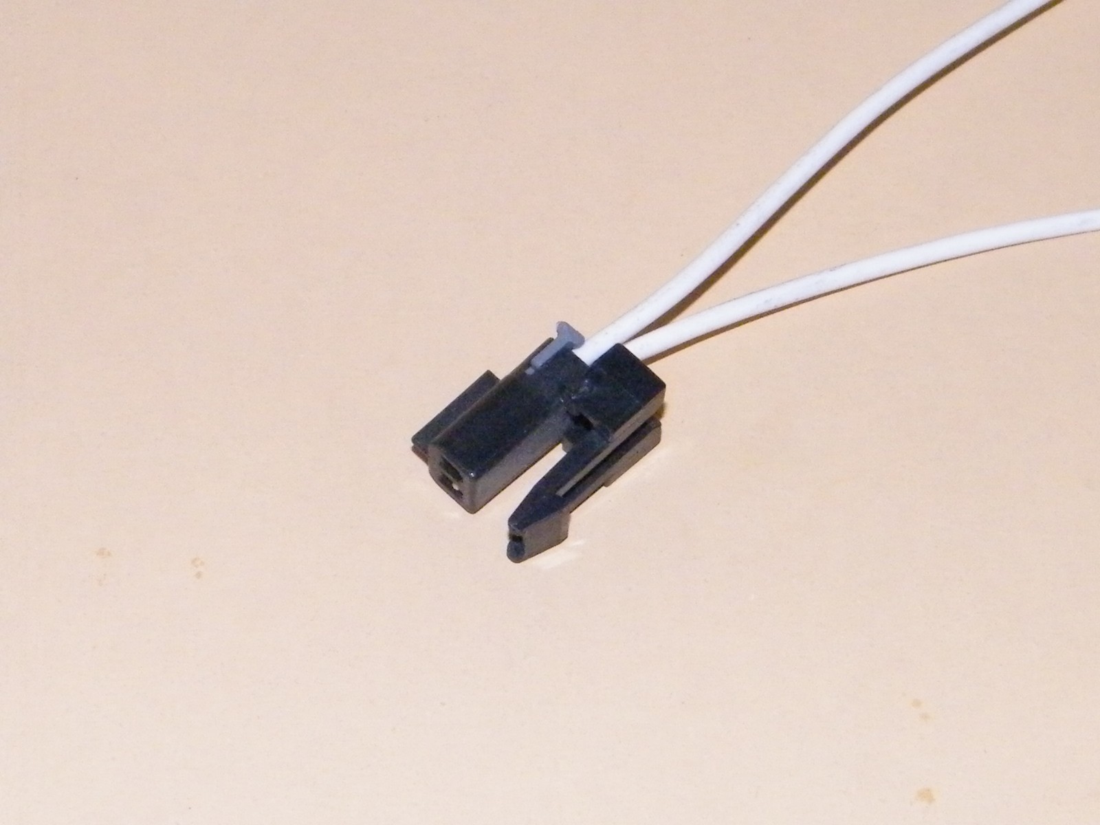 GM Multi Use 2 Wire Pigtail Connector Clutch Switch Speaker AC Clutch ...