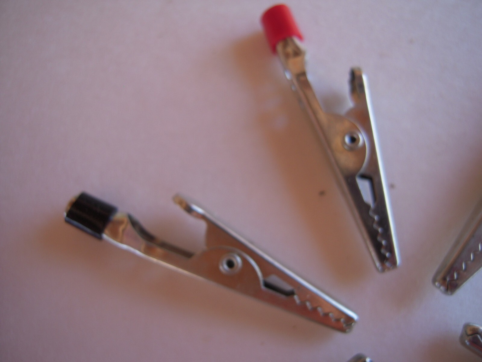 Miniature Alligator Clips --- (2) Sizes To Choose From | eBay