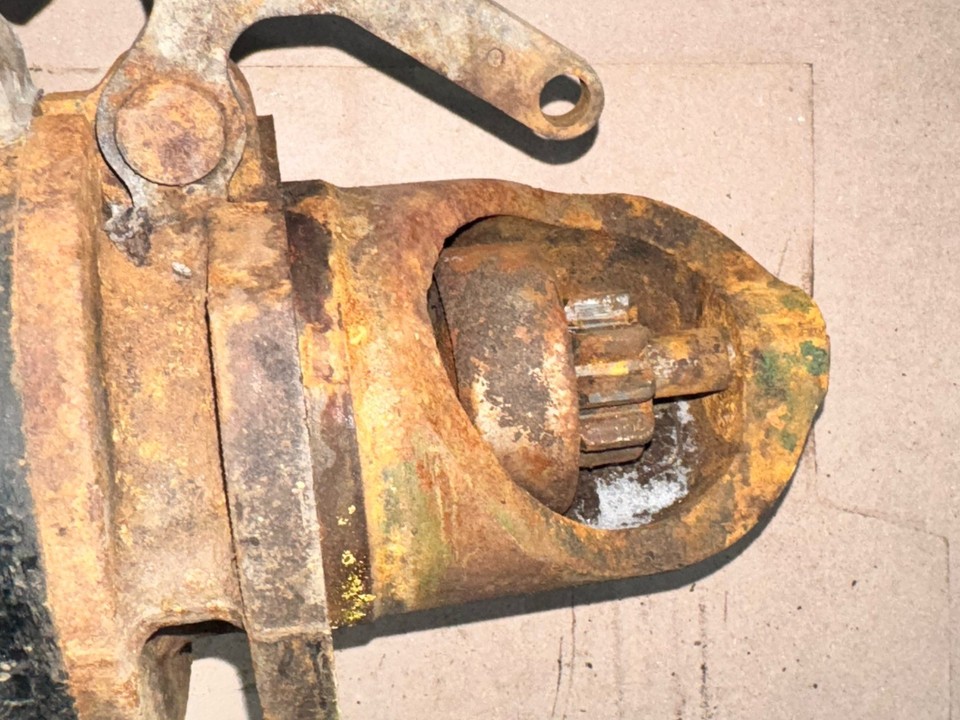 JOHN DEERE LATE STYLED A & 60 DELCO REMY 12v STARTER MOTOR AW AN AH | eBay