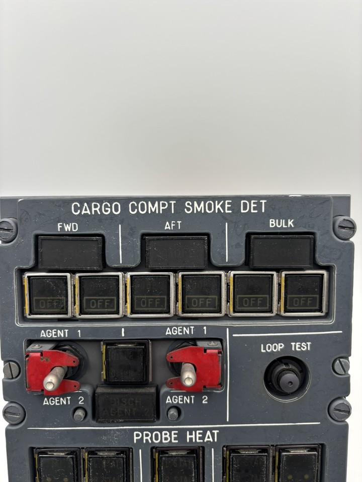 Airbus A310 Aircraft Cargo Smoke Detector Control Panel 433VU | eBay