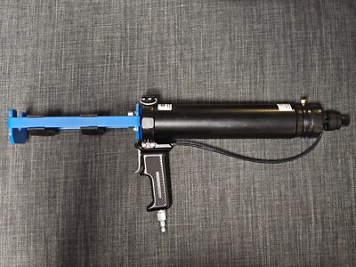 Guns & Dispensers - Cox