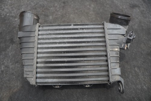 Right Turbo Intercooler Charge Air Cooler 3W0145804A Bentley ...