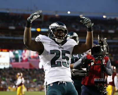 LeSean McCoy Hyping the Crowd Philadelphia Eagles 8x10 NFL Football ...
