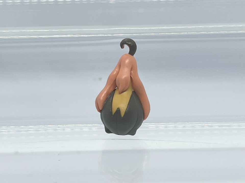 Pokemon Get Collections Figure Gourgeist Takara Tomy T-ARTS 3.5Cm D024 ...