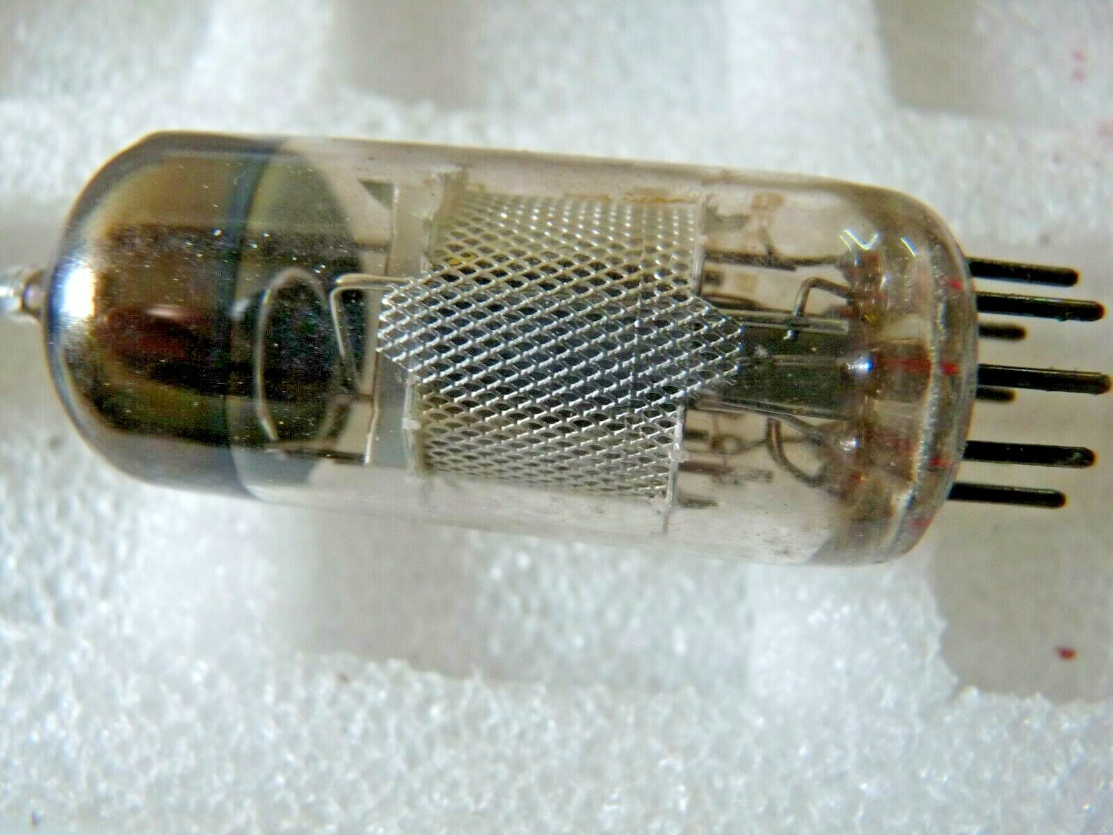 EF184 Mullard Yellow Print Valve Tube Used Old Stock 1 pc N17 | eBay ...