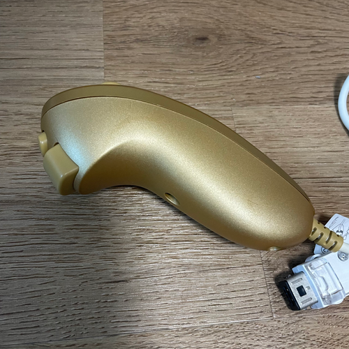 RARE Club Nintendo Wii Golden Nunchuk Nunchuck Japan Gold Controll | eBay