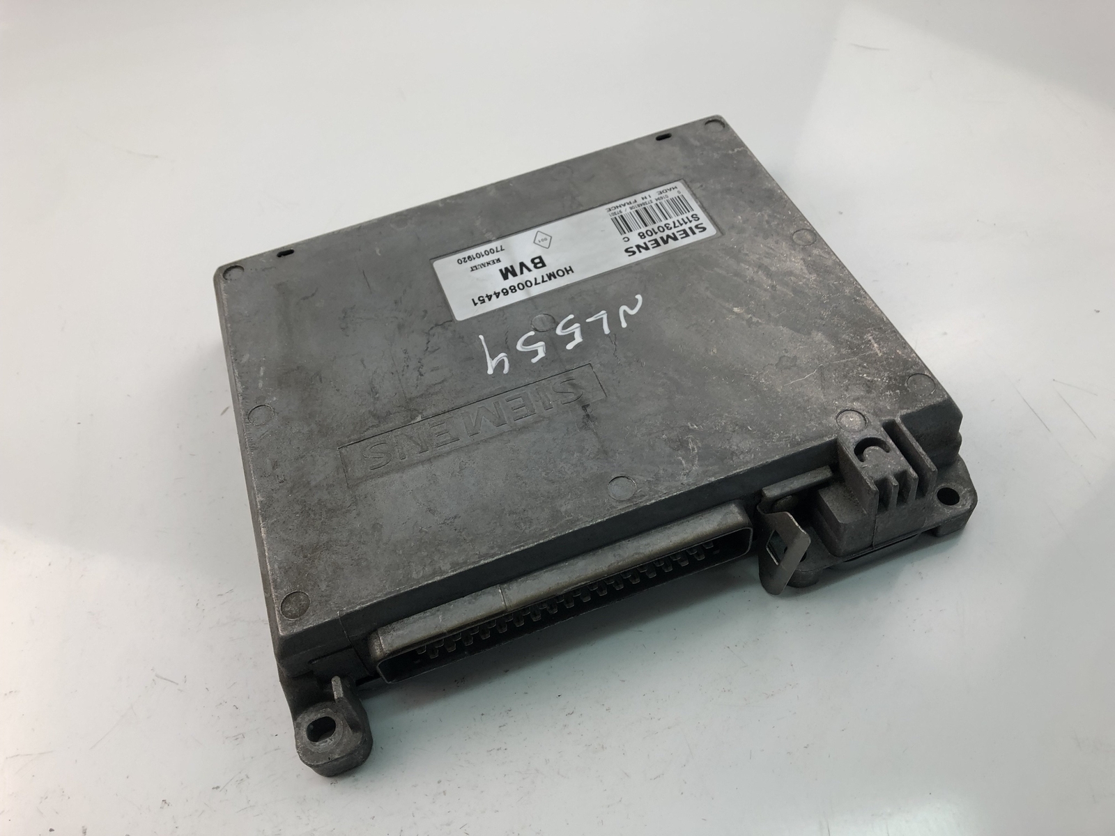NL554 RENAULT Engine Control Unit ECU 7700864451 S111730108C | eBay UK
