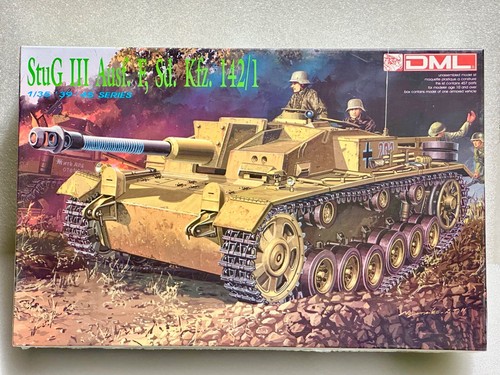 DML GERMAN StuG III Ausf. F Sd. Kfz. 142/1 TANK 1:35 PLASTIC MODEL KIT ...