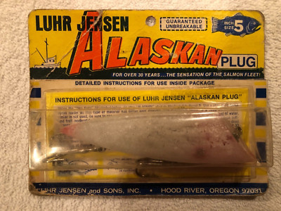 Vintage - Salmon Plug