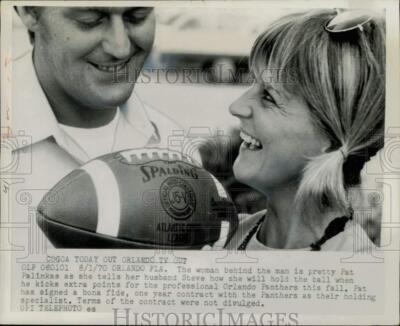 1970 Press Photo Orlando Panthers Football Player Steve Palinkas and ...