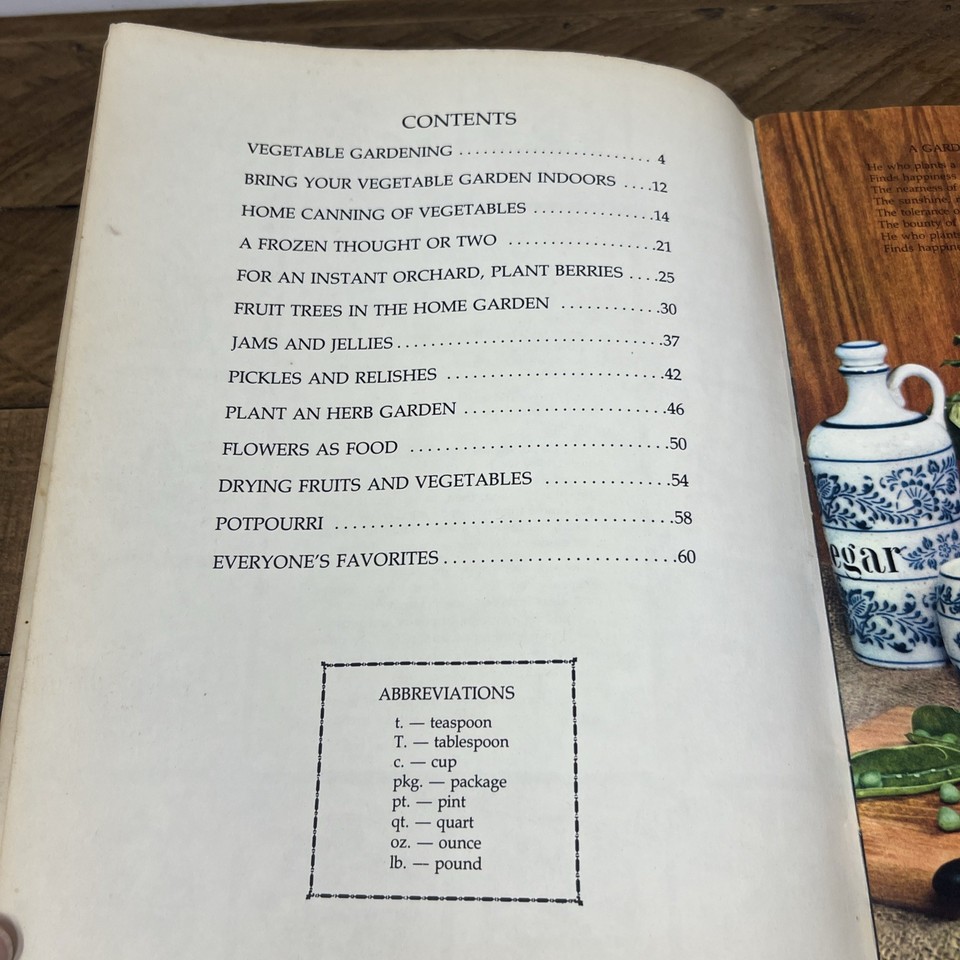 The Ideals Family Cookbook 1974 Vintage Recipes Poems Paperback | eBay