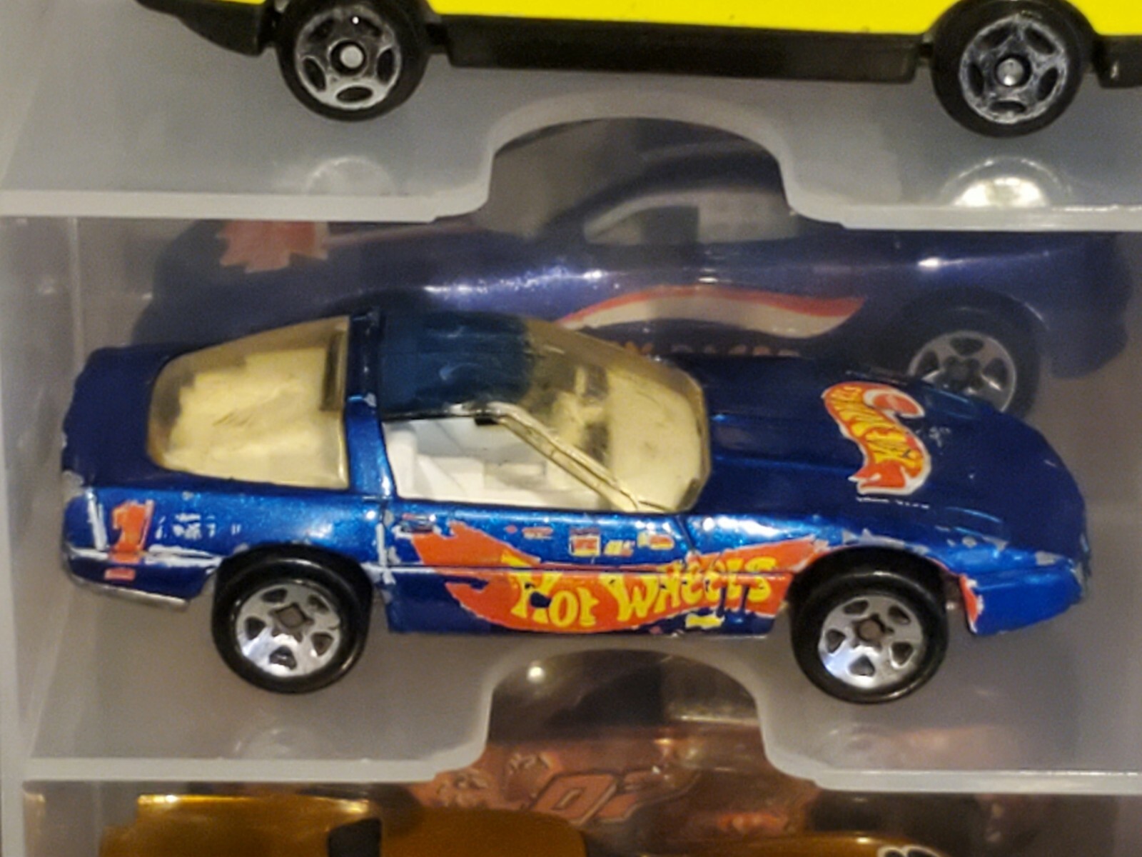 hot wheels & matchbox CORVETTE (case #69) chevrolet chevy c5 c6 c7 c8 ...