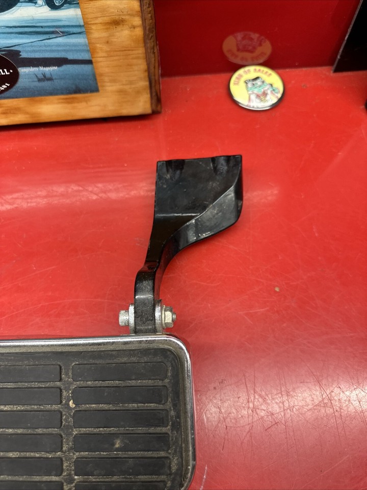 Harley Dyna Floorboard Foot Floor Board Mount Brackets Shift Shifter Side Bent? | eBay