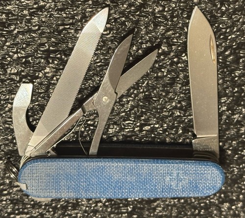 Victorinox “The Trail Guide” w/Custom Blue TeroTuff Micarta Handle ...