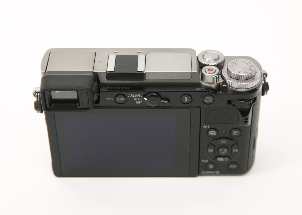 Panasonic Lumix GX9 Mirrorless Camera (Body, Silver) 20.3MP, 11630 ...