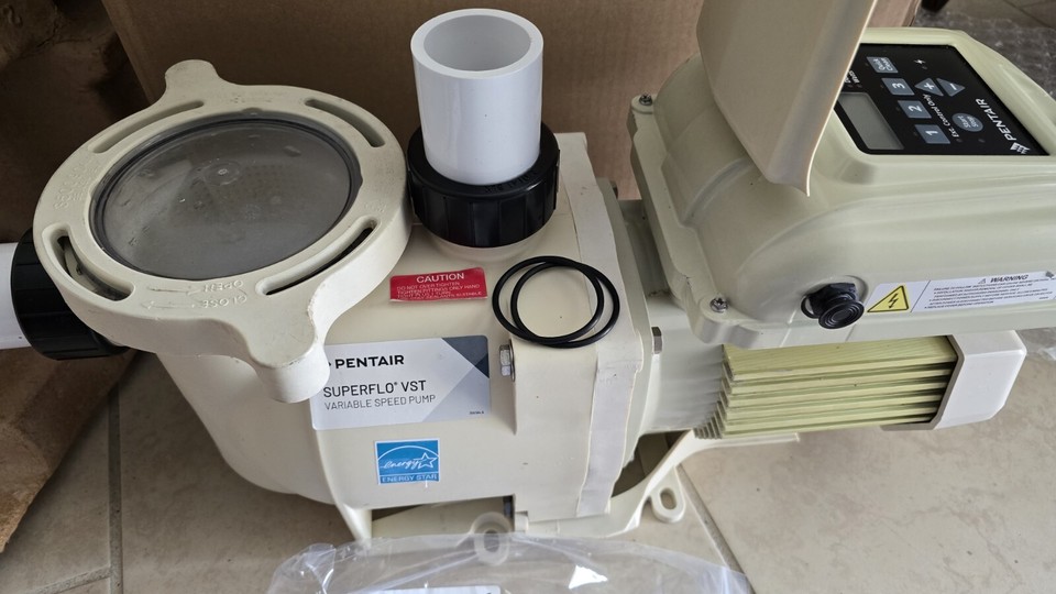 Pentair 342002 SuperFlo® VST Variable Speed Pool Pump 2.2THP, Pro ...