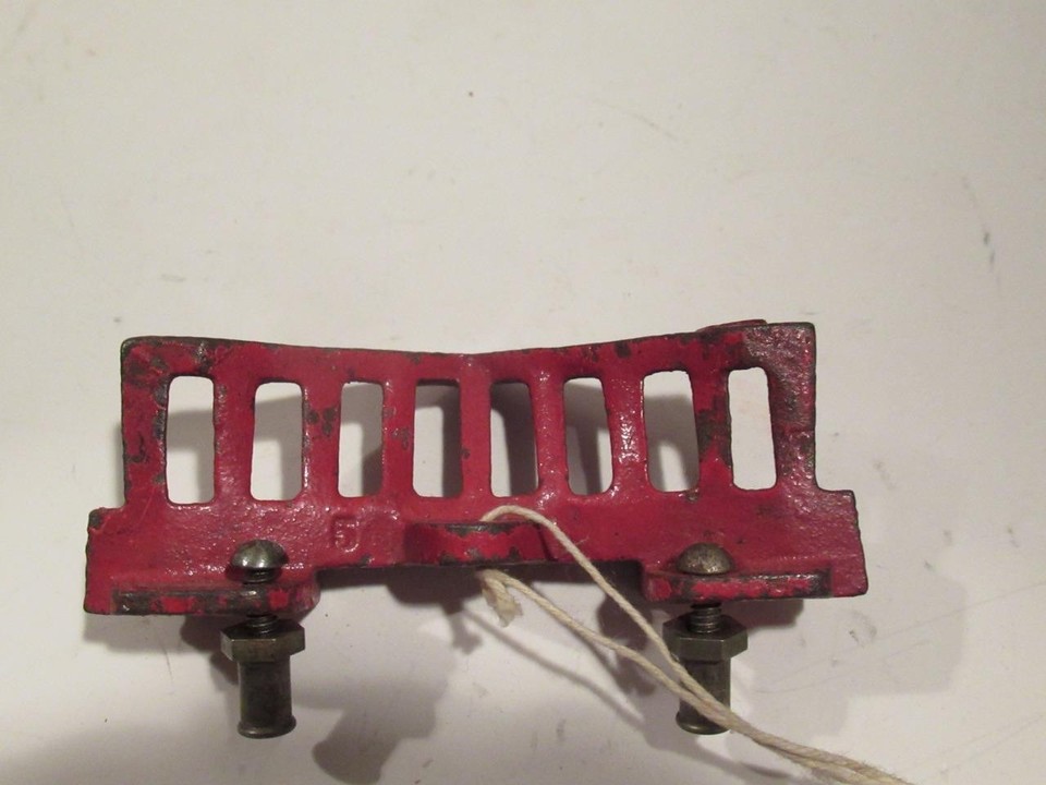 LIONEL TRAINS PRE-WAR PART- STANDARD GAUGE 390E FRON PILOT/COW CATCHER ...