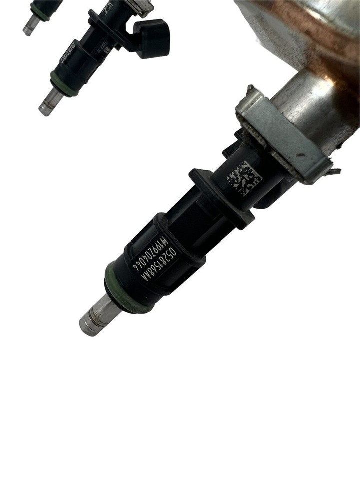 Genuine Mopar Dodge Chrysler Jeep 5.7L Hemi Fuel Injectors & Fuel Rail ...