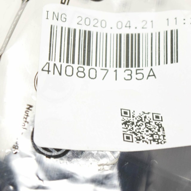 AUDI OEM 2019 A8 Quattro Bumper Components-Mount Bracket Left ...