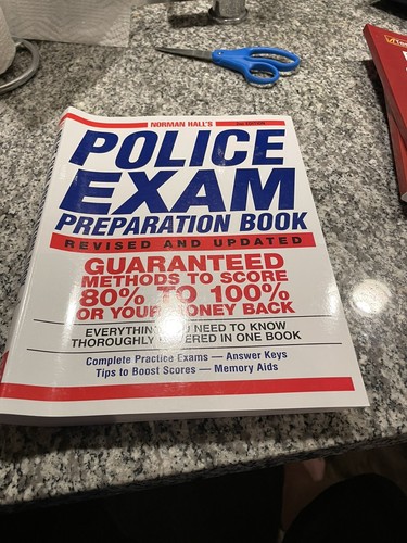 Police Exam Preparation Book : Guaranteed Methods to Score 80 Percent ...