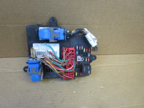 07 2007 Chevy Cobalt Body Control Module Interior Cabin Fuse Box Relay ...