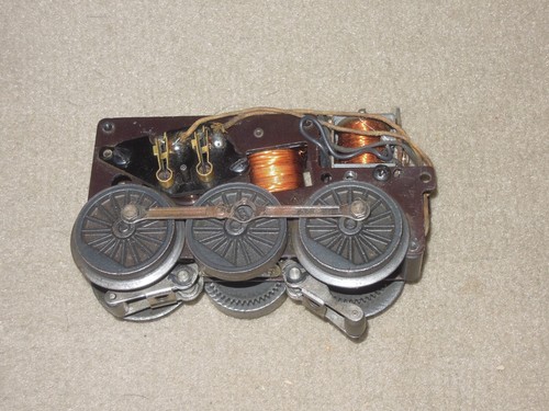 Lionel postwar 6 Wheel Locomotive Engine Chassis Motor with E unit | eBay