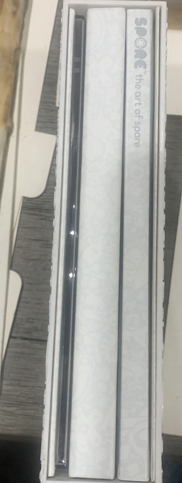 Spore Art Edition PC Game DVD-Rom EA Collectors Edition Art Book DVDs ...