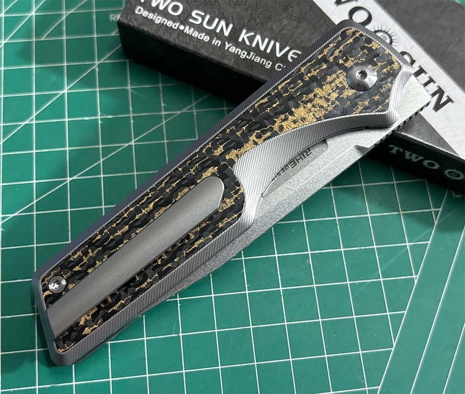 TwoSun Folding Knife Titanium Carbon Fiber Handle M390 Plain Edge TS436 ...