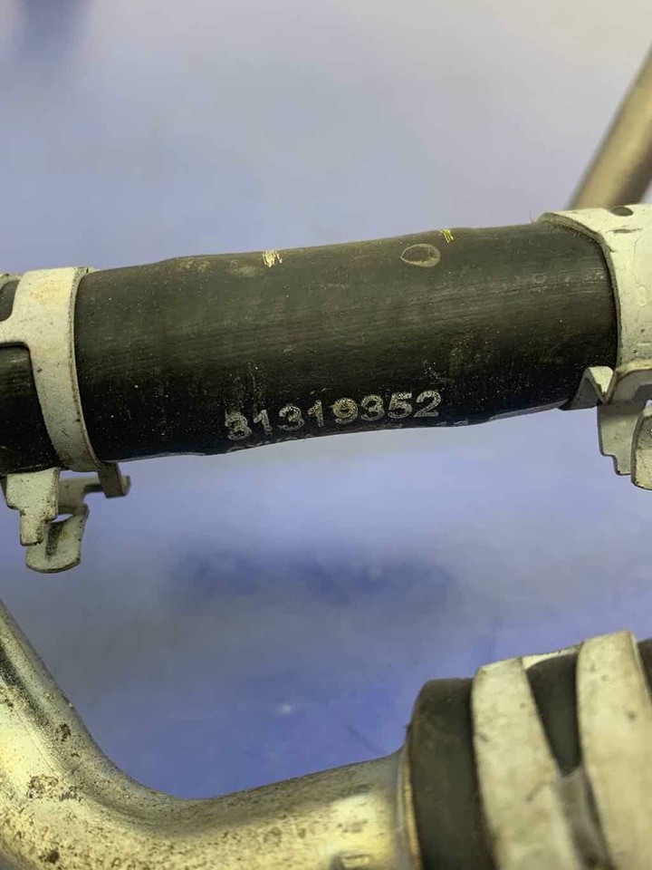 2018-2020 VOLVO XC60 OEM 2.0L ENGINE COOLANT WATER HOSE TUBE PIPE ...