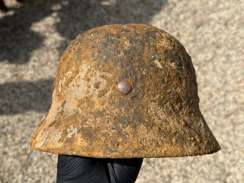 WW2 original German Helmet M40 from Kurland battlefield #178 | eBay