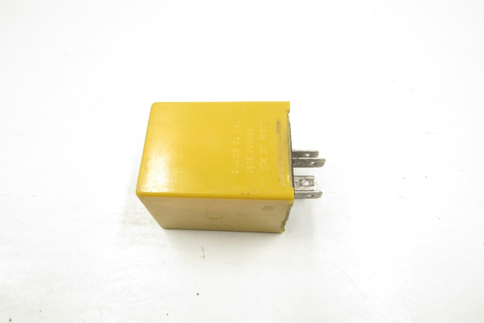 XJS XJ12 Yellow 4 Pin Relay 12V 15 8DA Lucas 33383E 3591 Original ...