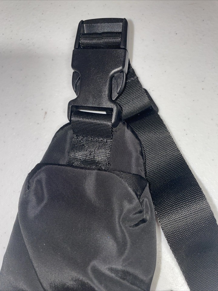 Joy Lab Sling Shoulder Pack Bag Black Excellent Condition | eBay
