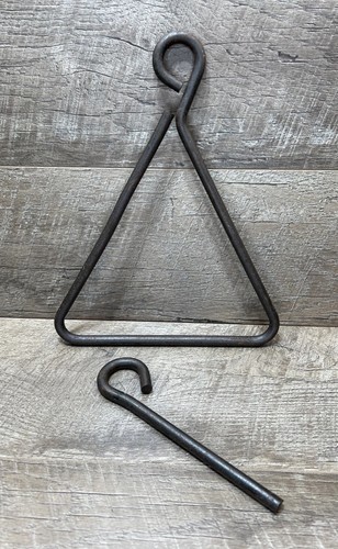 Vintage Metal Cast Iron Dinner Triangle Bell Farmhouse Primitive ...
