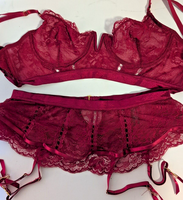 Yandy Lingerie. Yandy Navy Blue Lace Lingerie Set With Cut Out Back UK