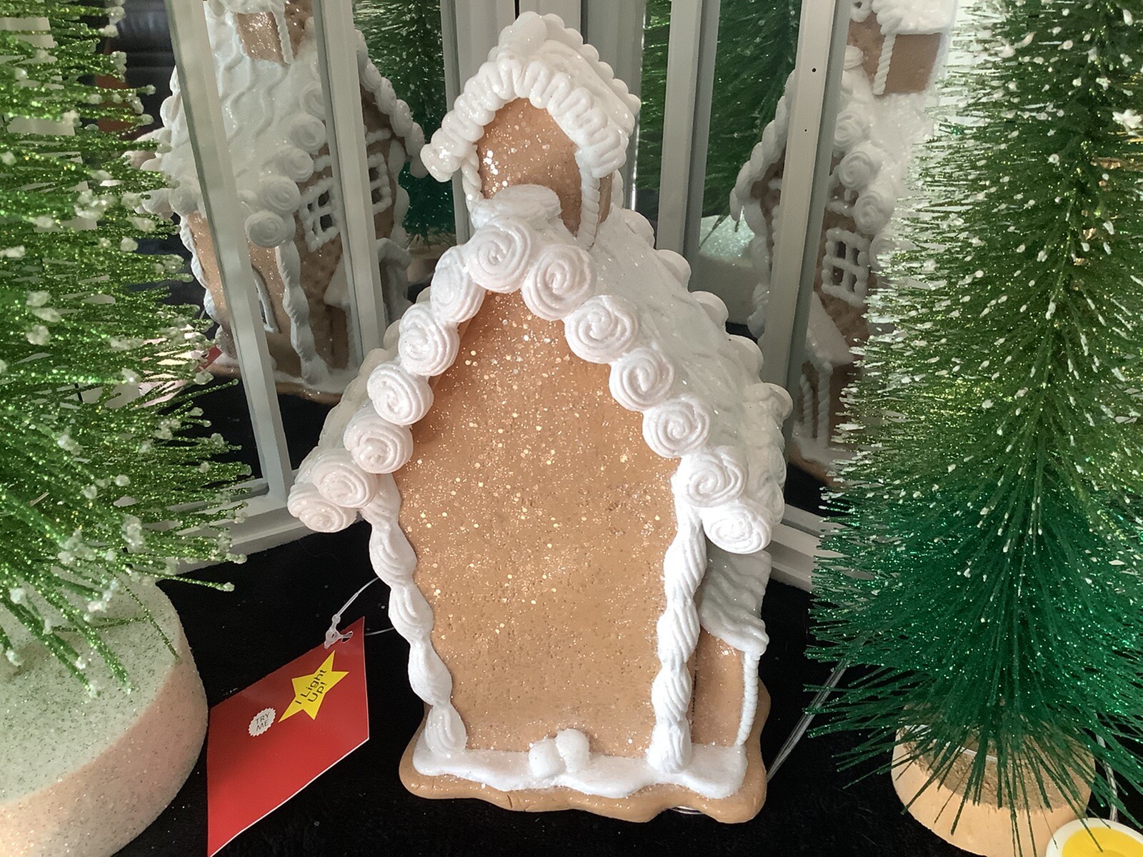 Gingerbread Lace Christmas Cottage - Lights- Elegant! | eBay