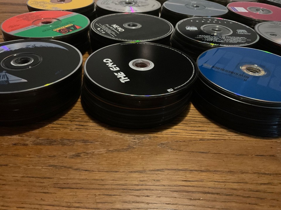 Lot of 500 Music CDs - Mixed Music Types - Large Flatrate Box - No ...