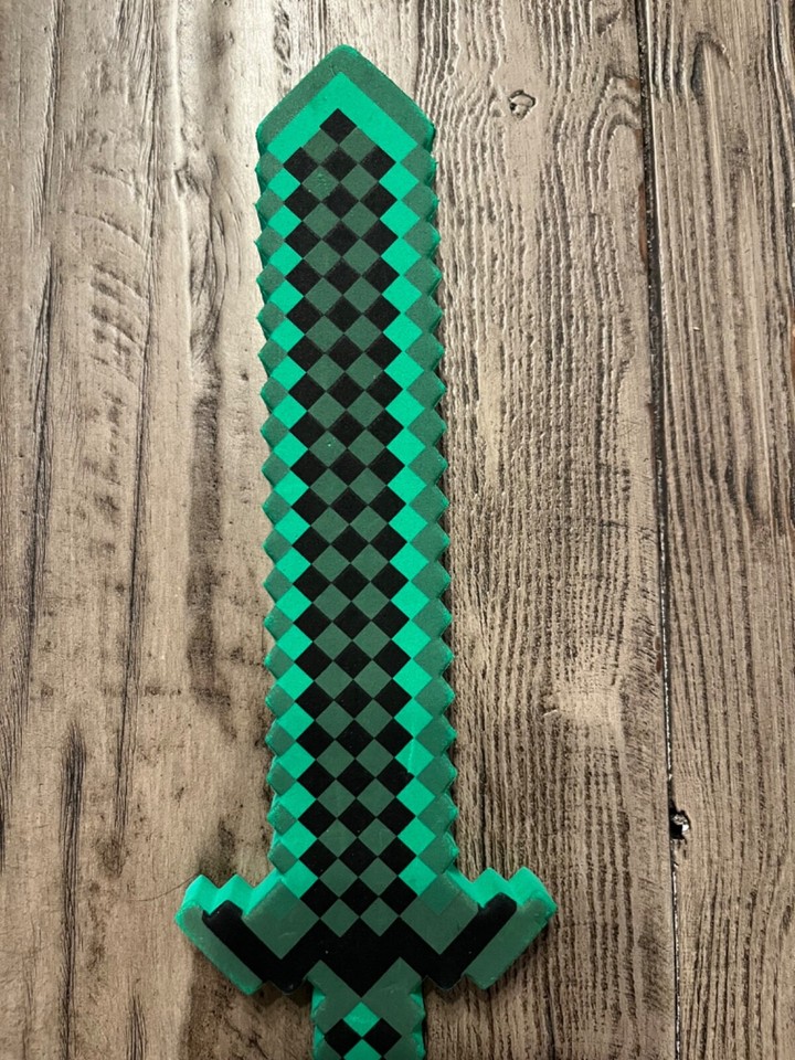 Minecraft Foam Sword Toy Some Wear | eBay.de