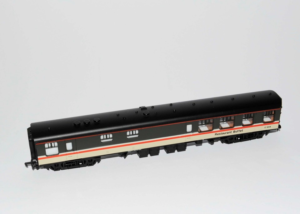 Replica Railways Mk 1 Resturant Buffet Coach BR Intercity Livery Cat 12 ...